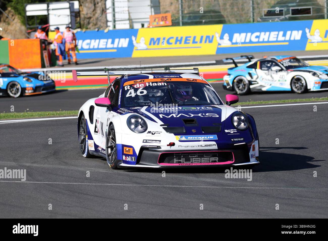 Stavelot, Belgien. 09th May, 2025. Stavelot, Belgien 08. - 10. Mai 2025: Porsche Sixt Carrera ...