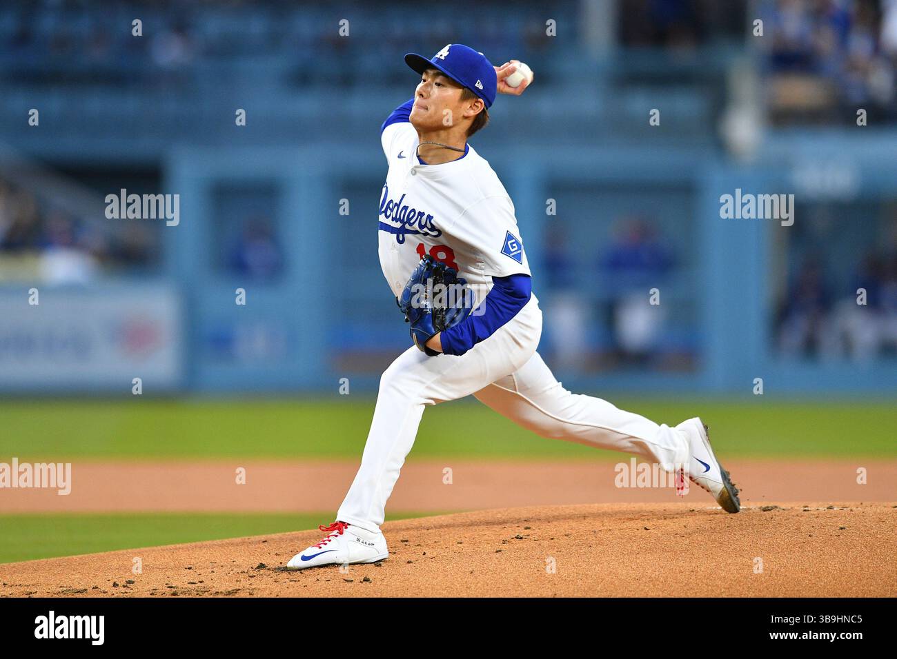 LOS ANGELES, CA - APRIL 25: Los Angeles Dodgers pitcher Yoshinobu ...