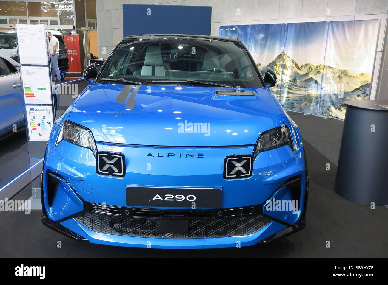 Alpine A290 Premiere Edition Elektroauto auf Basis Renault R5 / 5, 20 ...