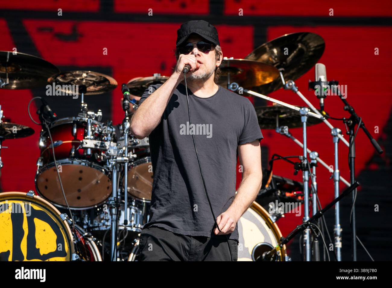 Dax Riggs of Acid Bath performs during Sonic Temple Art and Music ...
