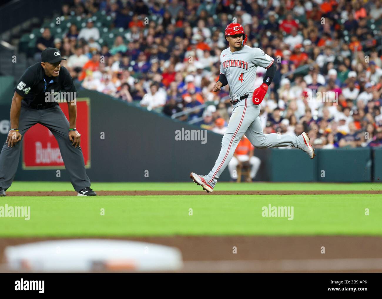 HOUSTON, TX - MAY 09: Cincinnati Reds third baseman Santiago Espinal (4 ...