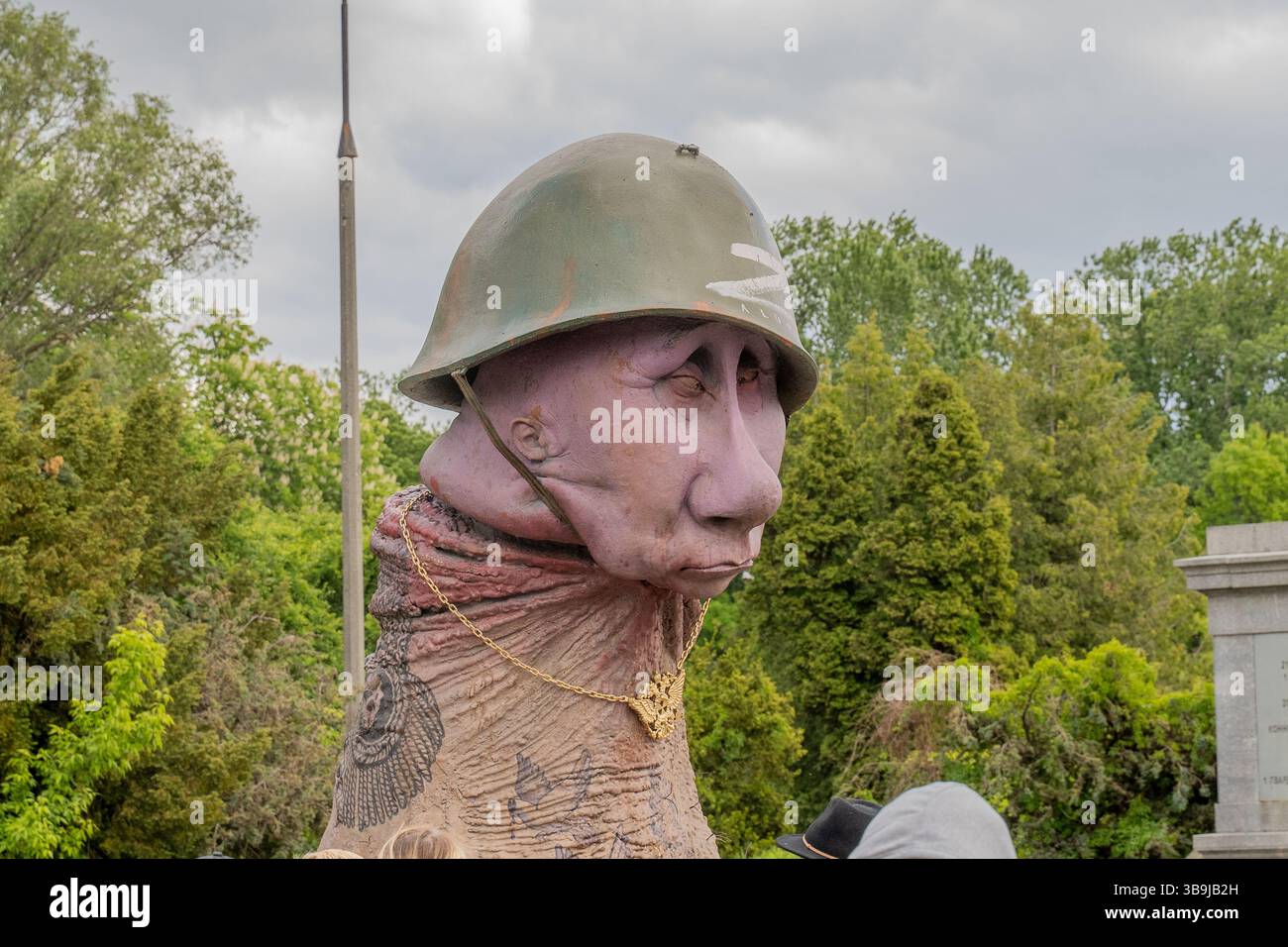 Lithuanian artist Martynas Gaubas sculpture of Putin as a phallic ...