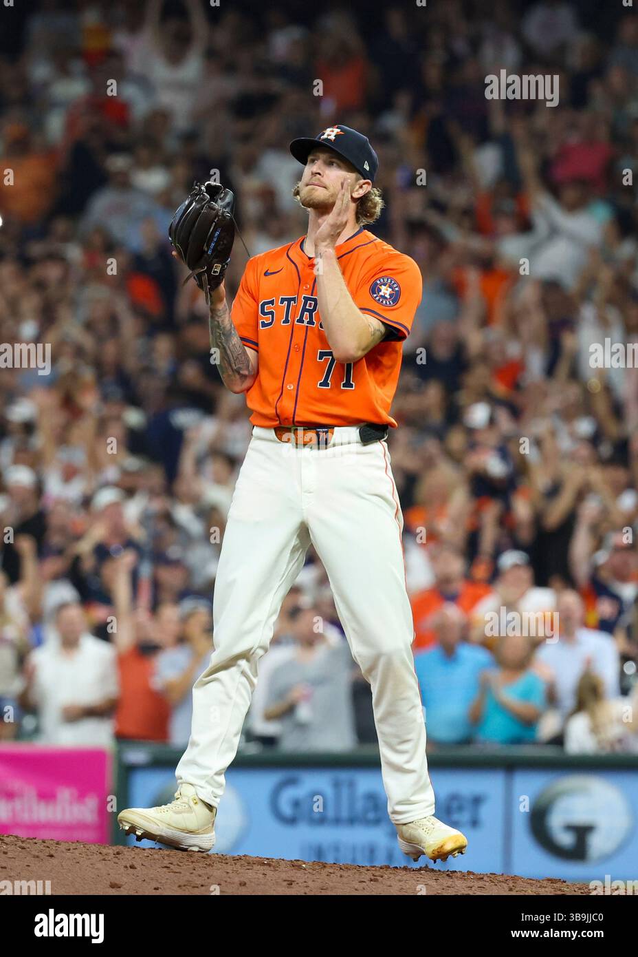 HOUSTON, TX - MAY 09: Houston Astros pitcher Josh Hader (71) reacts ...
