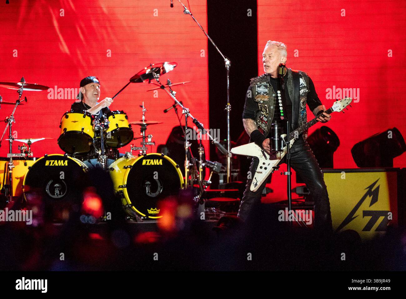Lars Ulrich, left, and James Hetfield of Metallica perform during Sonic ...