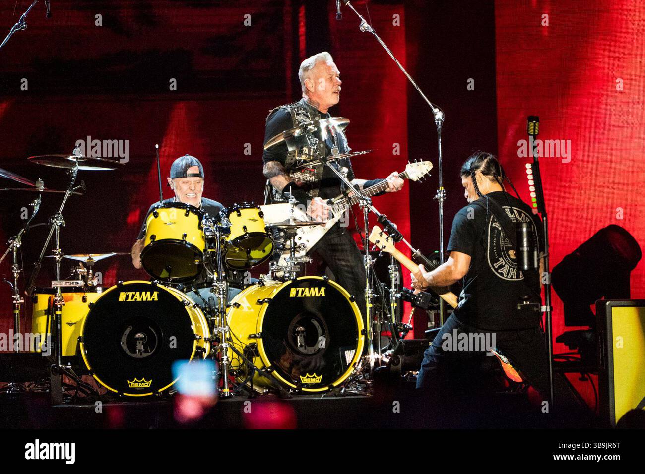 Lars Ulrich, left, and James Hetfield of Metallica perform during Sonic ...
