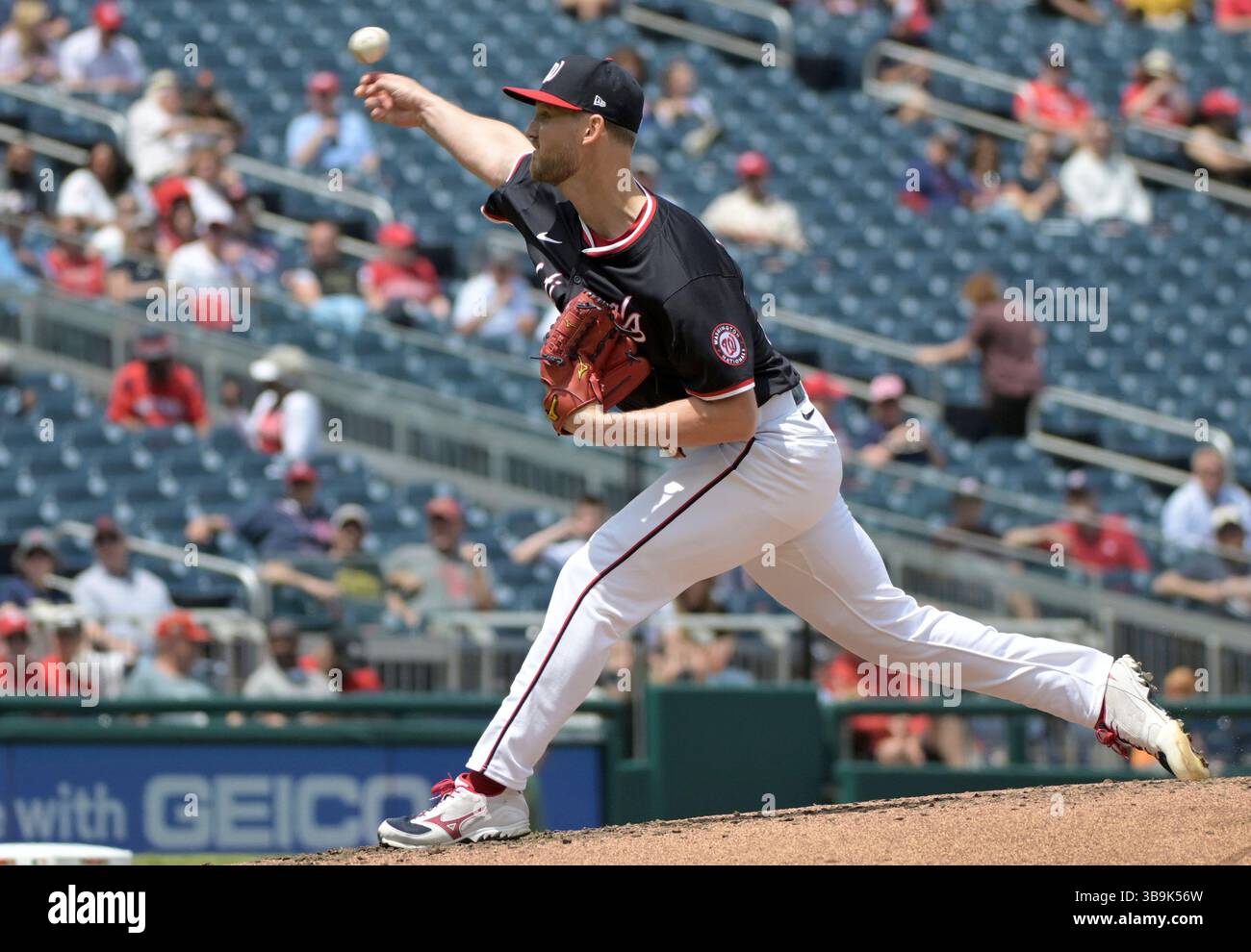 WASHINGTON, DC - MAY 07: Washington Nationals starting pitcher Michael ...