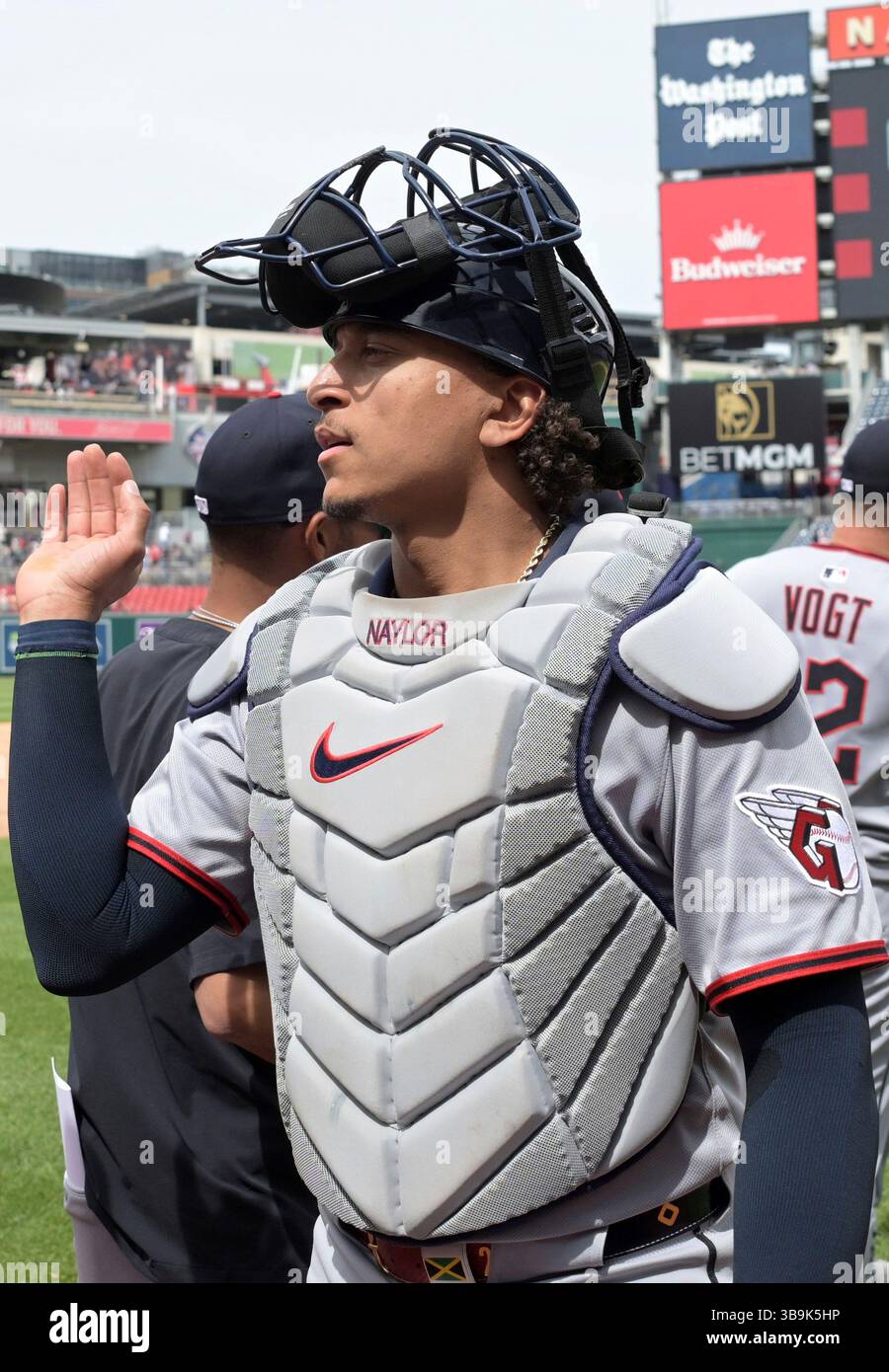 WASHINGTON, DC - MAY 07: Cleveland Guardians catcher Bo Naylor (23 ...