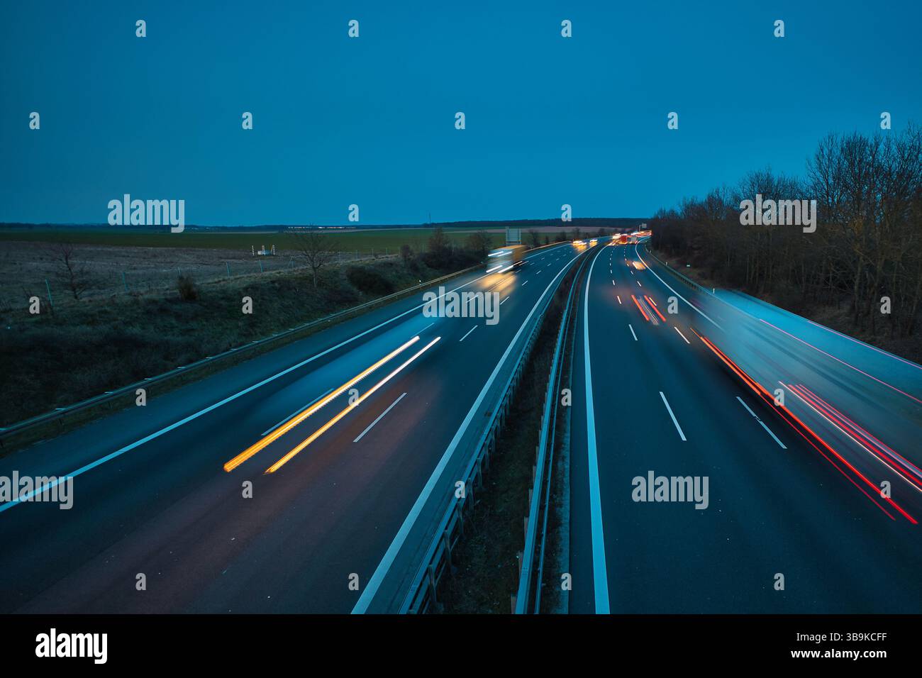 Traffic on the Highway - Travel - Background - Line - Ecology - Long ...