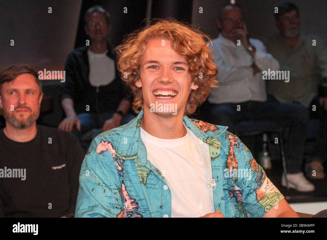 Luca Pferdmenges ist Jongleur und Social Media Influencer aus ...