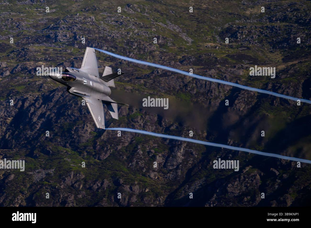 USAF F-35 Lightning II 5th Generation Stealth Jet Stock Photo - Alamy