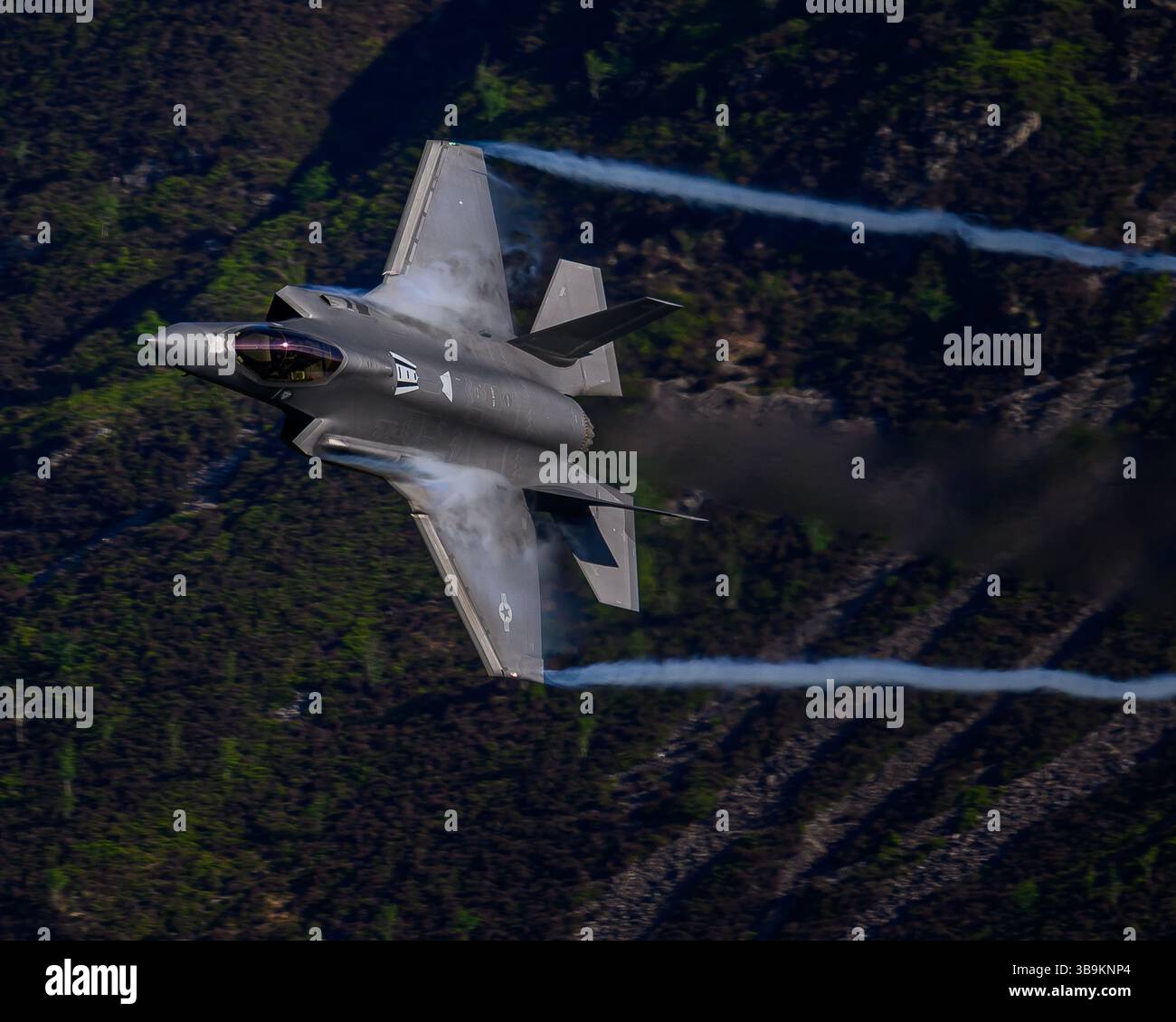 USAF F-35 Lightning II 5th Generation Stealth Jet Stock Photo - Alamy