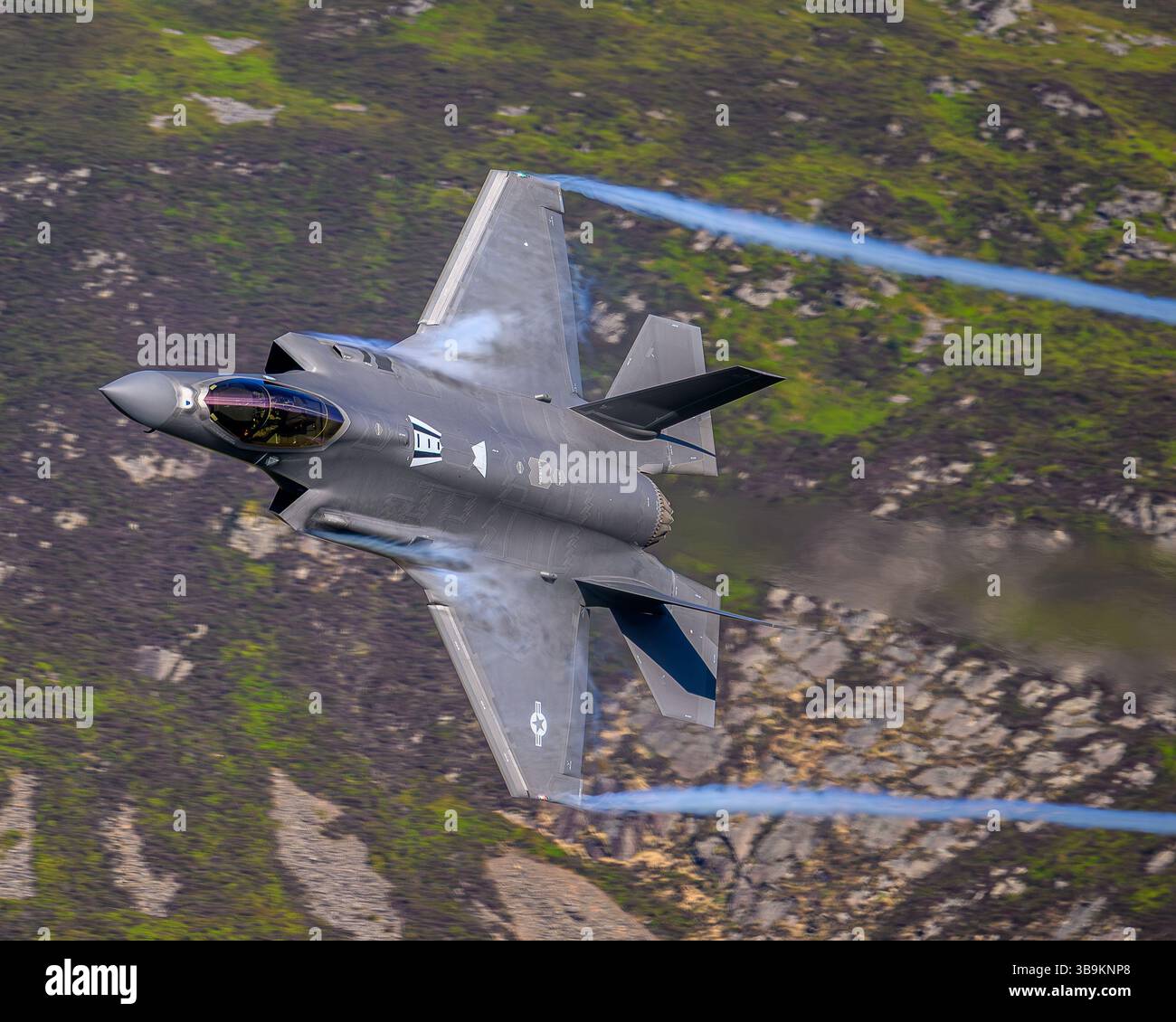 USAF F-35 Lightning II 5th Generation Stealth Jet Stock Photo - Alamy