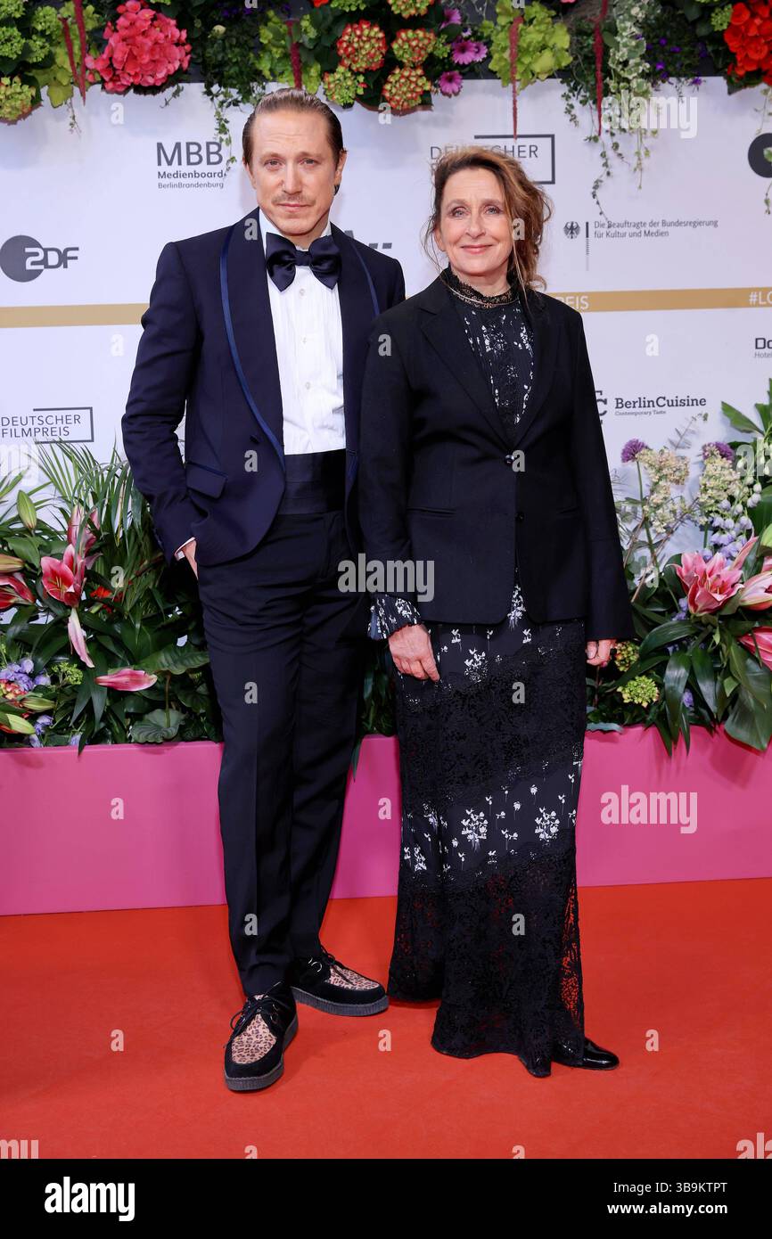 09,05.2025, Timo Jacobs und Barbara Philipp bei der 75. Verleihung Deutscher Filmpreis, 2025, in ...