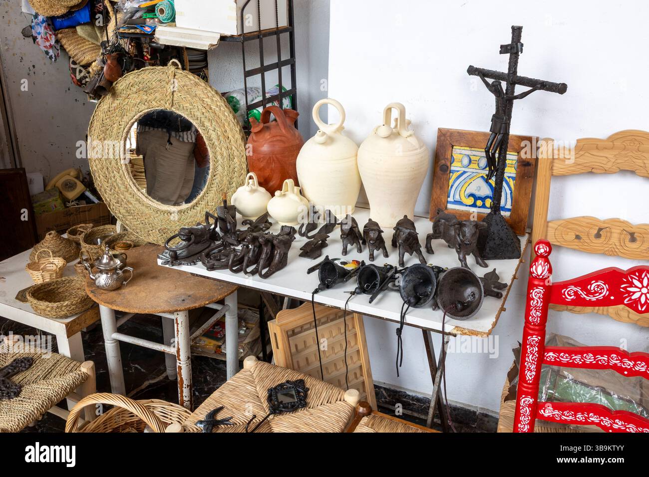 View of handmade bull, heads made from straw Stock Photo - Alamy