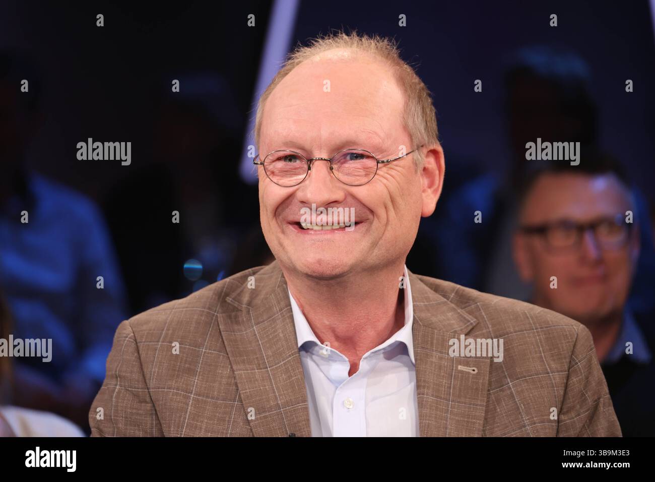 Sven Plöger, Diplom-Meteorologe und Autor, zu Gast in der NDR Talk Show ...