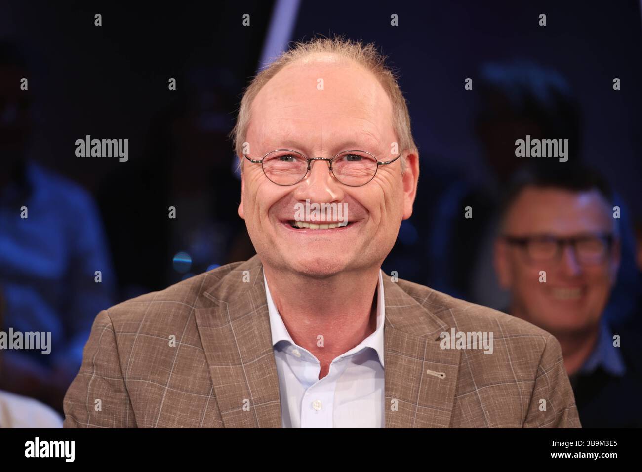 Sven Plöger, Diplom-Meteorologe und Autor, zu Gast in der NDR Talk Show ...