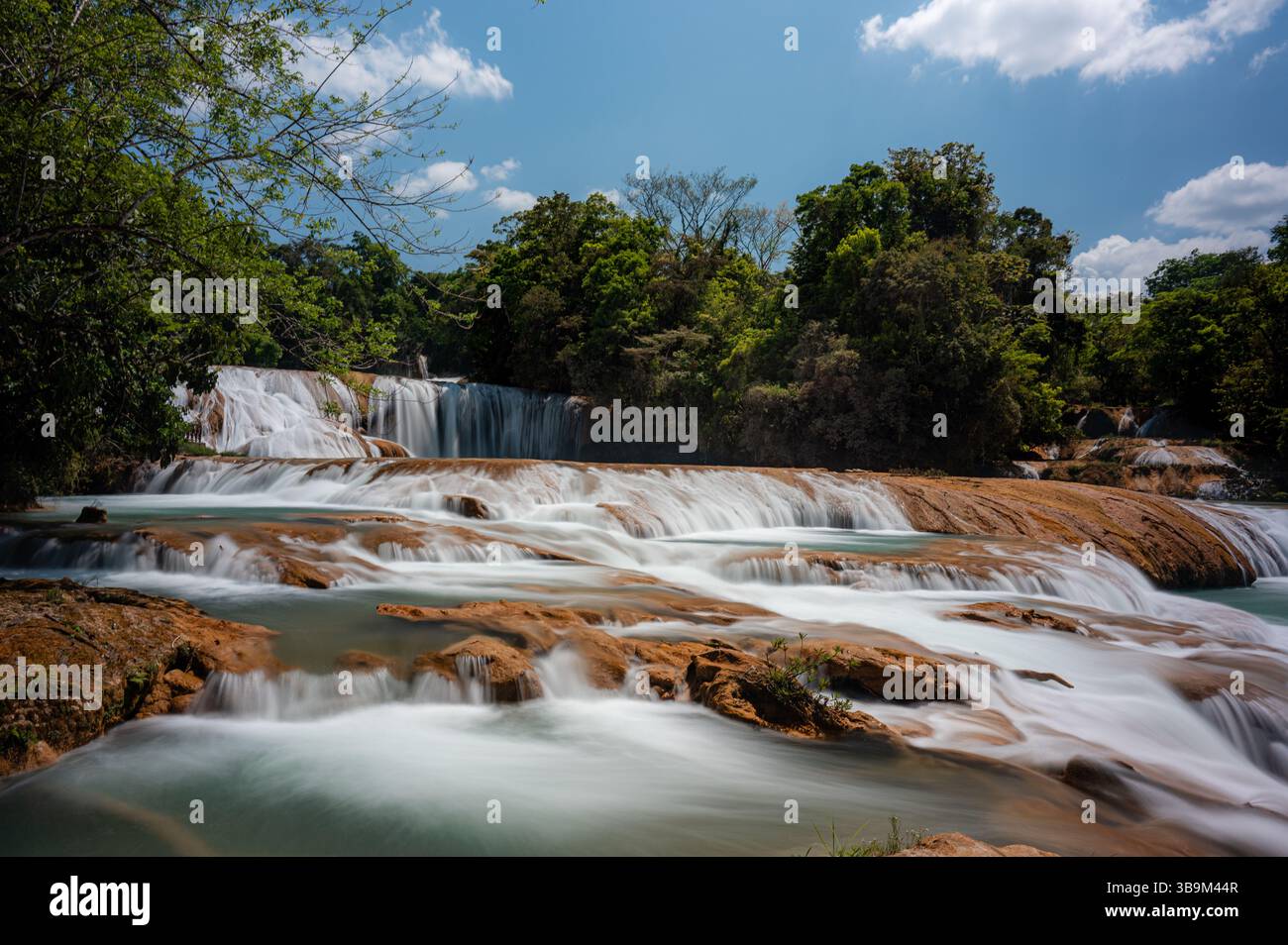 Agua azul waterfall overview hi-res stock photography and images - Alamy