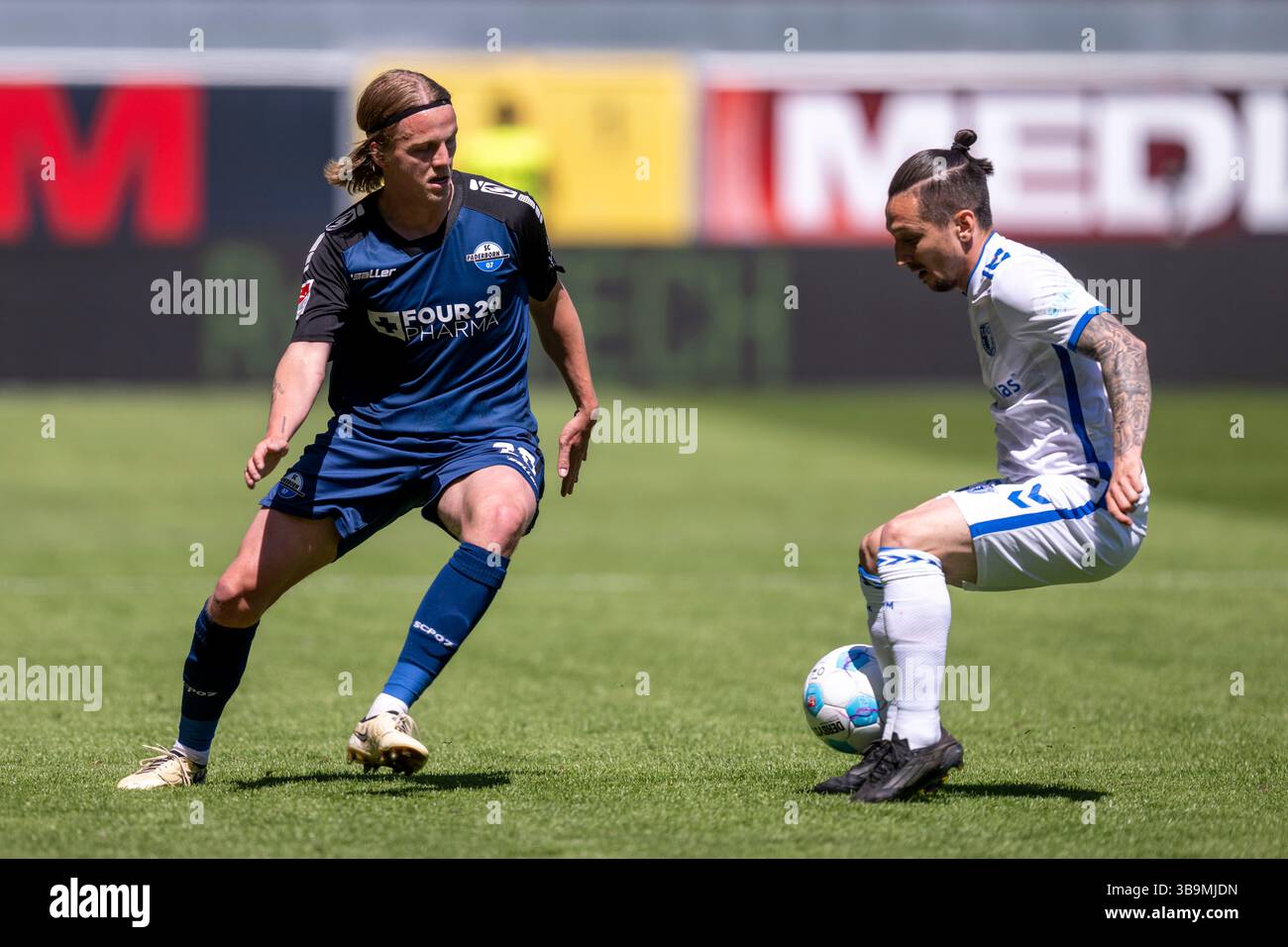 10 May 2025, North Rhine-Westphalia, Paderborn: Soccer: Bundesliga 2 ...
