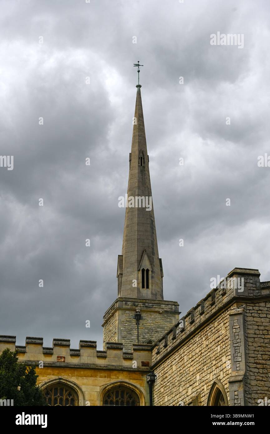 CAMBRIDGE, UK - MAY 05, 2025: Exterior view of Holy Trinity Church and ...