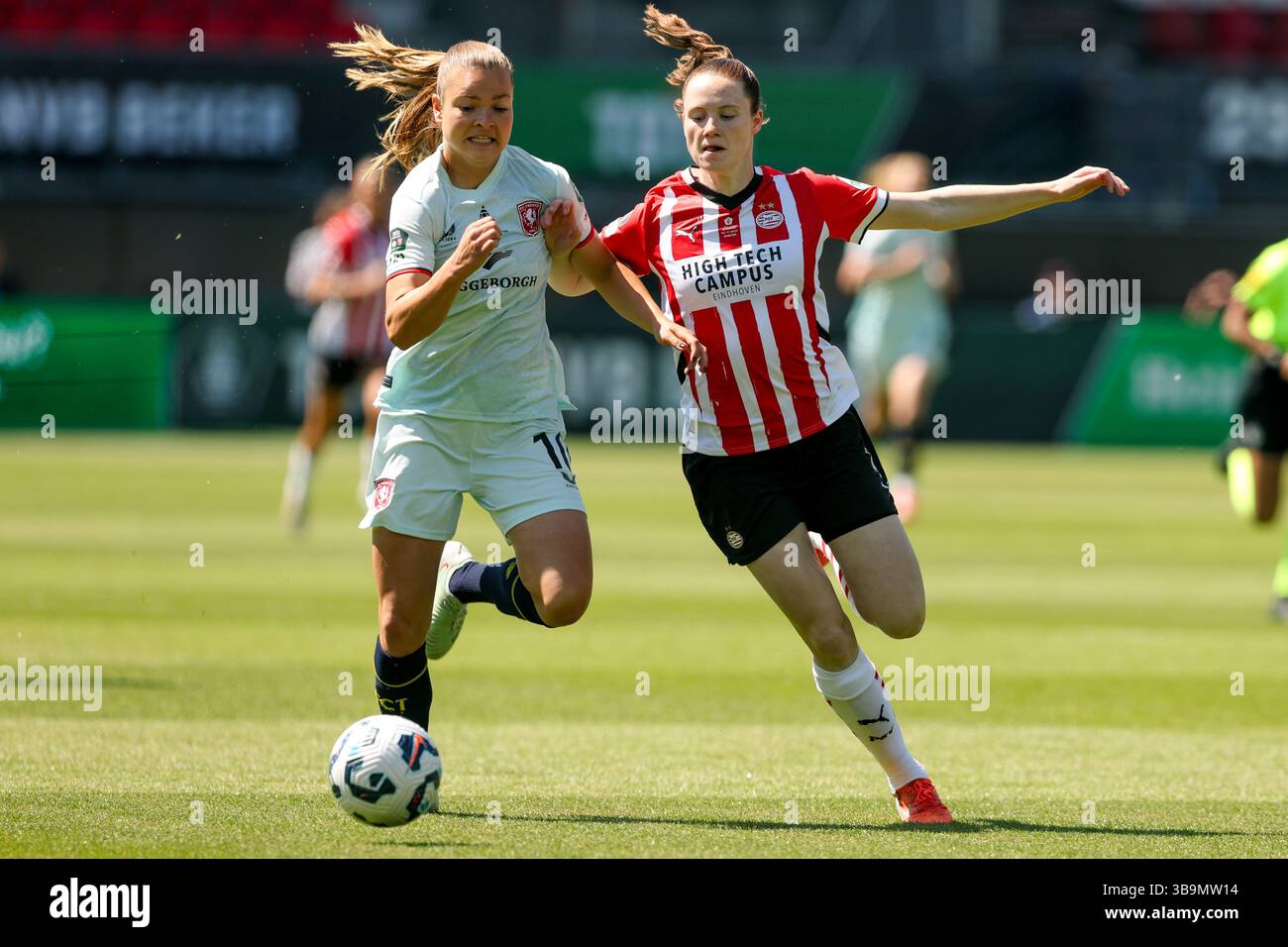 Rotterdam, Netherlands. 10th May, 2025. ROTTERDAM, NETHERLANDS - MAY 10: Kayleigh van Dooren of ...