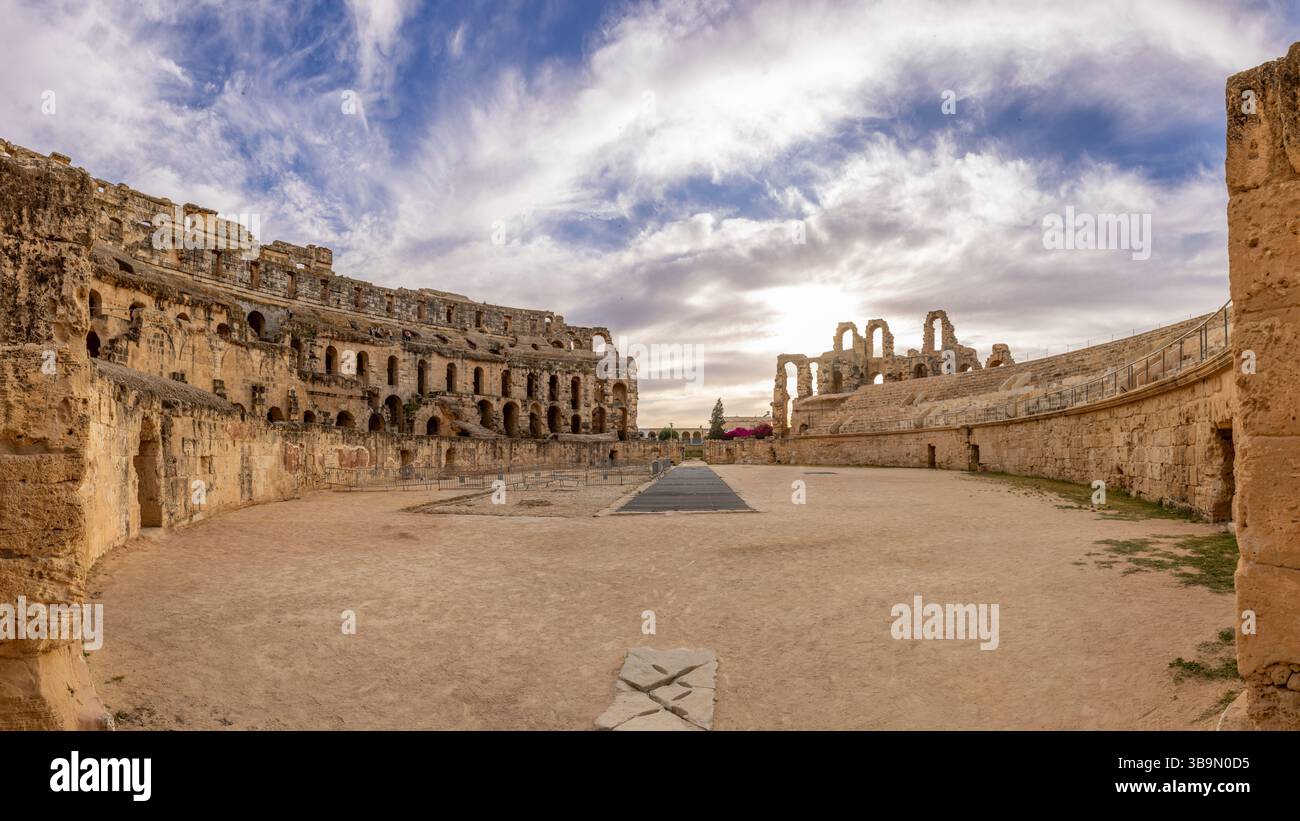 Entrance to ancient african Roman Colosseum amphitheatre arena panorama ...
