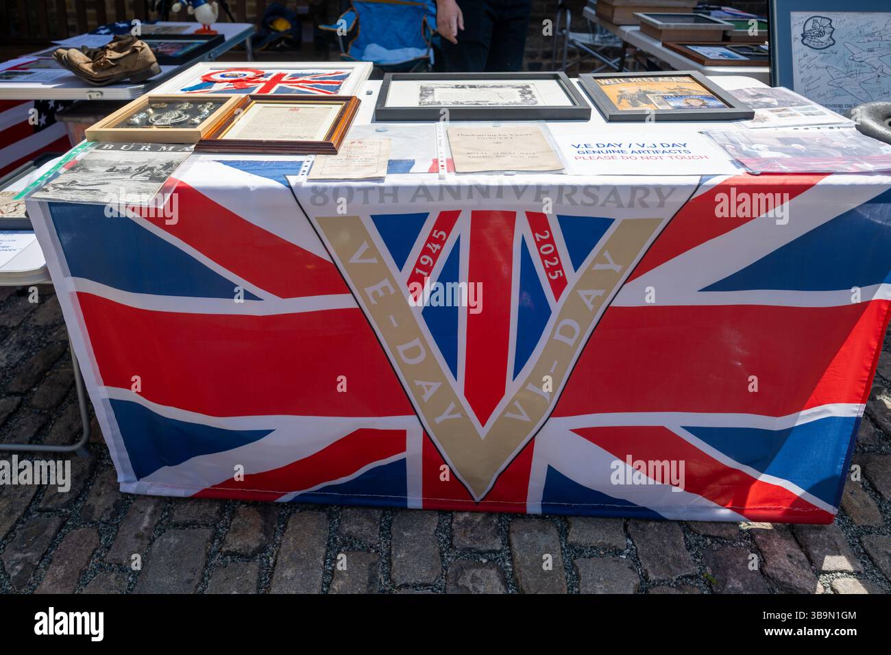 London, UK, 10th May 2025, Honouring and remembering those who fell ...