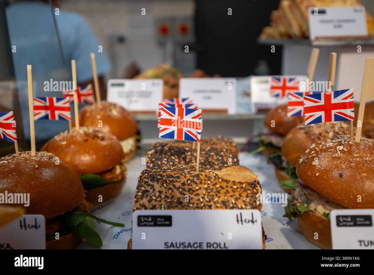 London, UK, 10th May 2025, Honouring and remembering those who fell ...