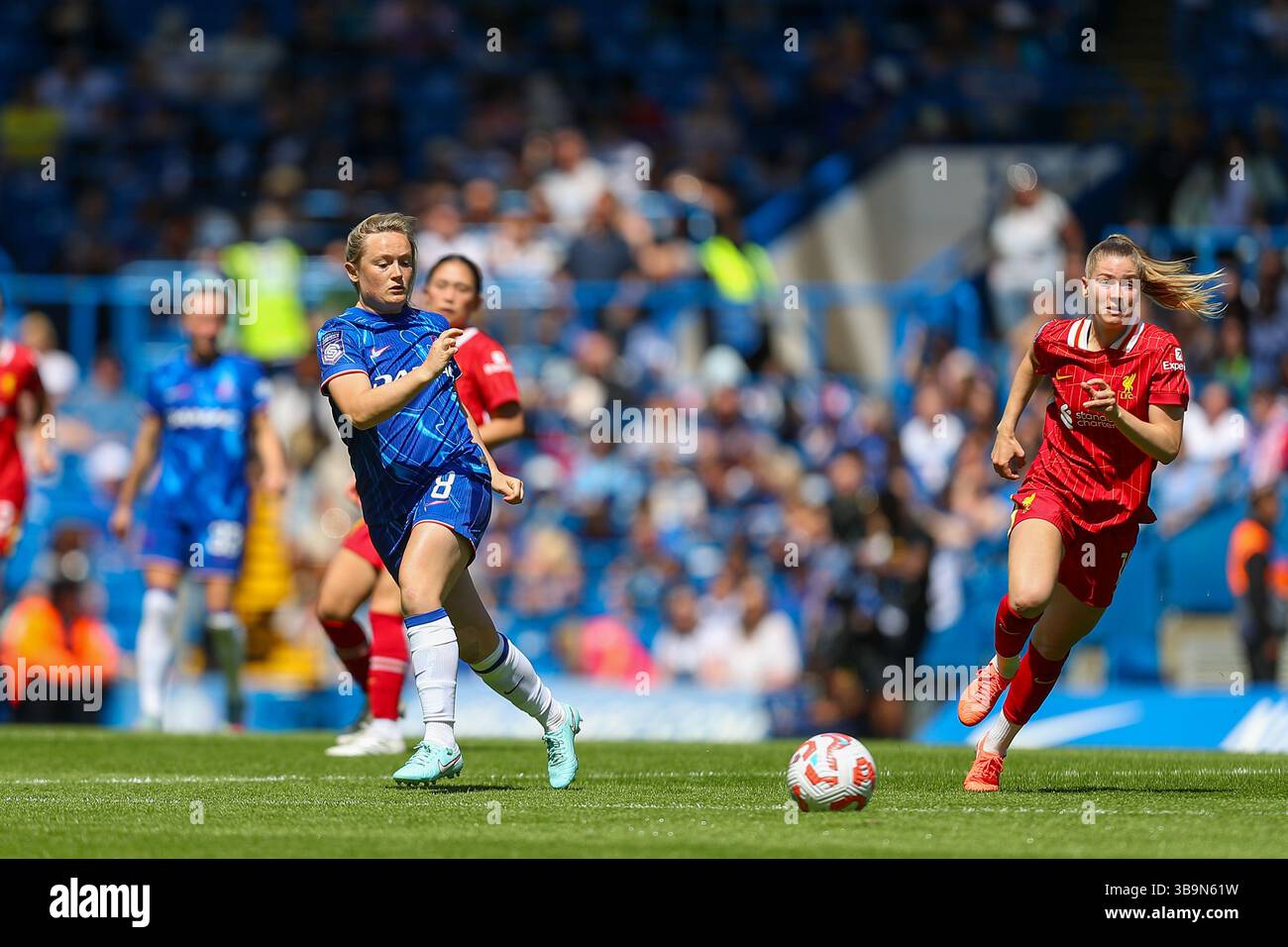 Stamford Bridge, London, UK. 10th May, 2025. Womens Super League ...