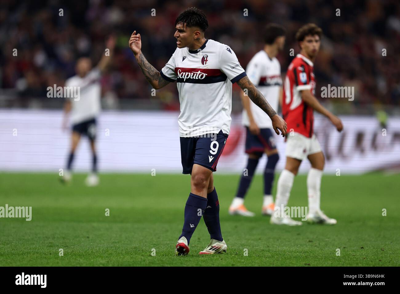 Milano, Italy. 09th May, 2025. Santiago Castro of Bologna Fc gestures ...