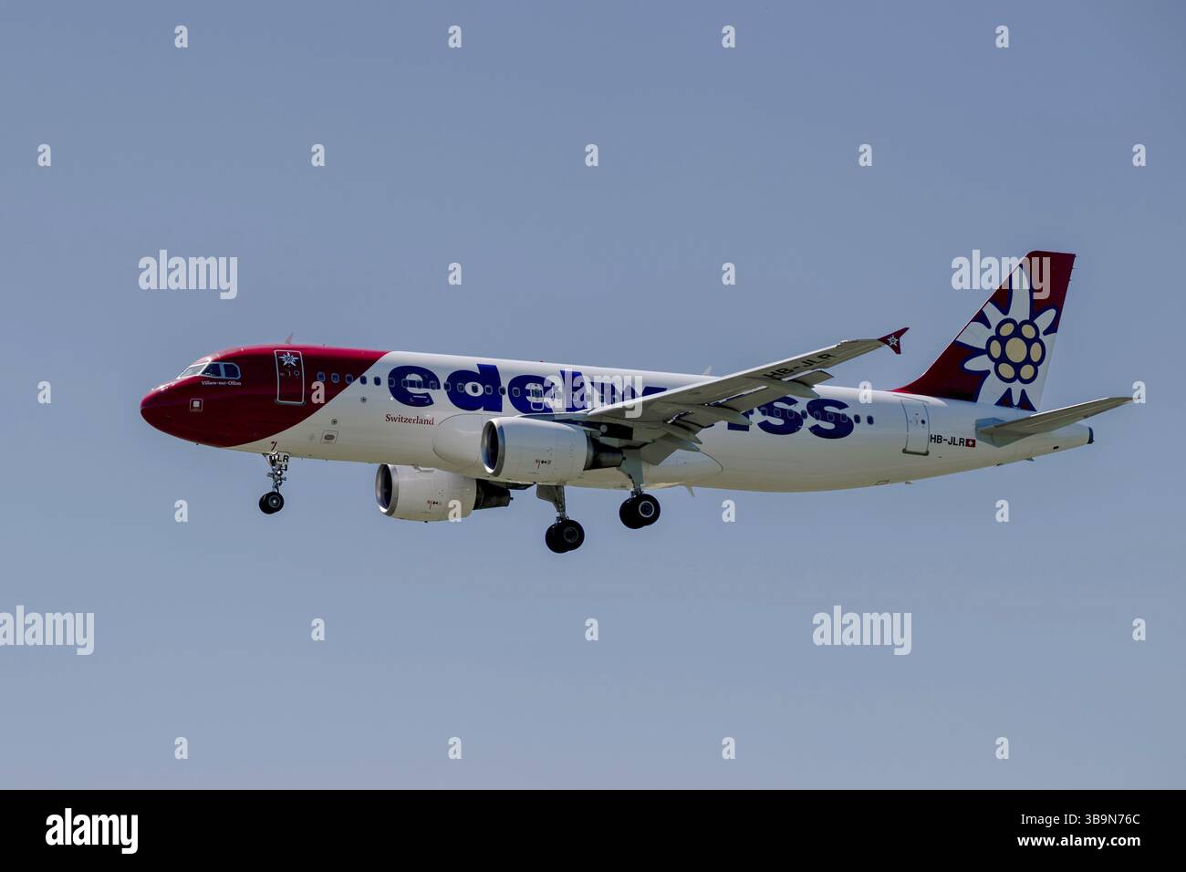 Aircraft Edelweiss Air, HB-JLR, Airbus A320-200 Stock Photo - Alamy