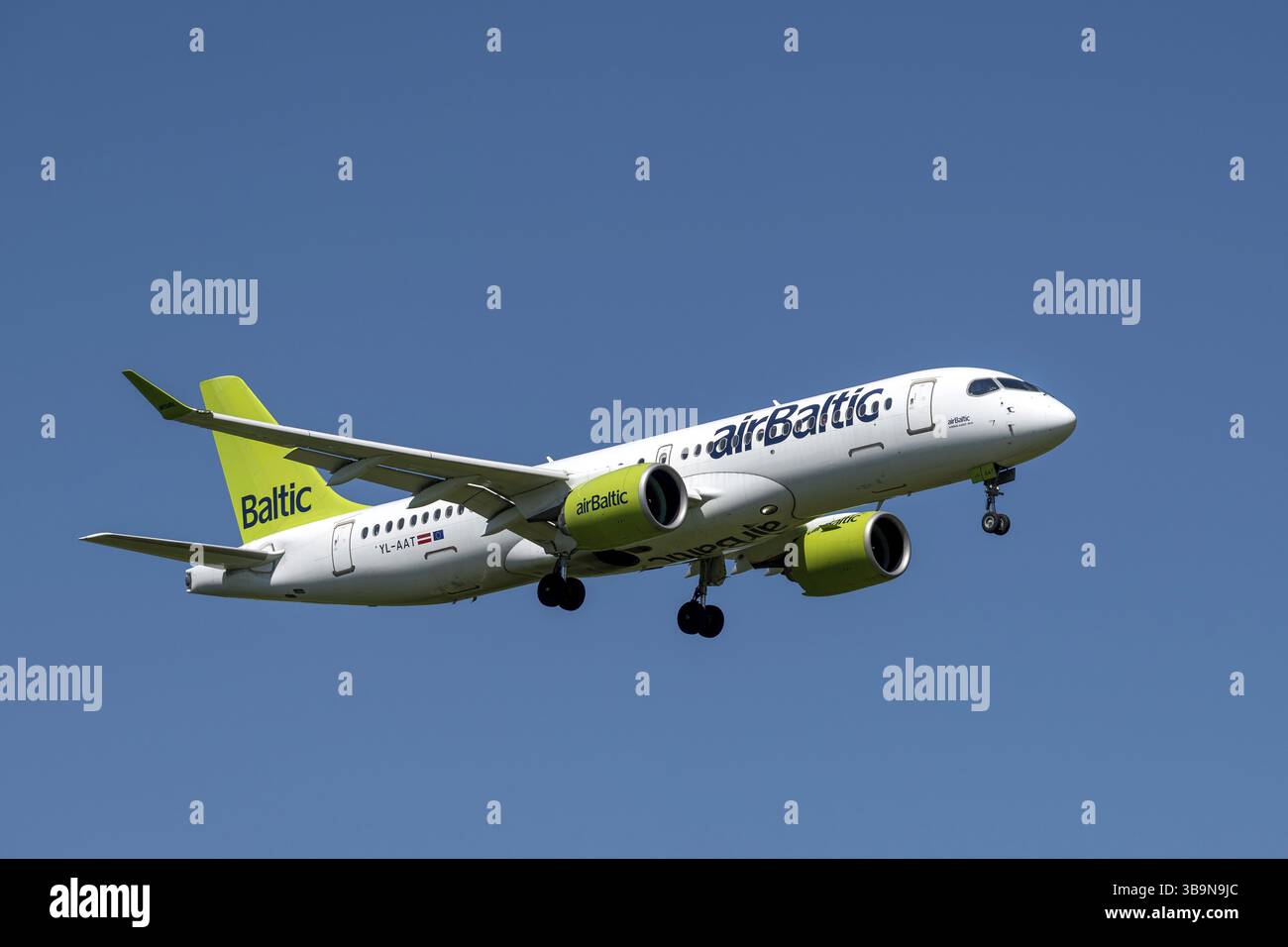 Airbus airbaltic a220 300 hi-res stock photography and images - Alamy