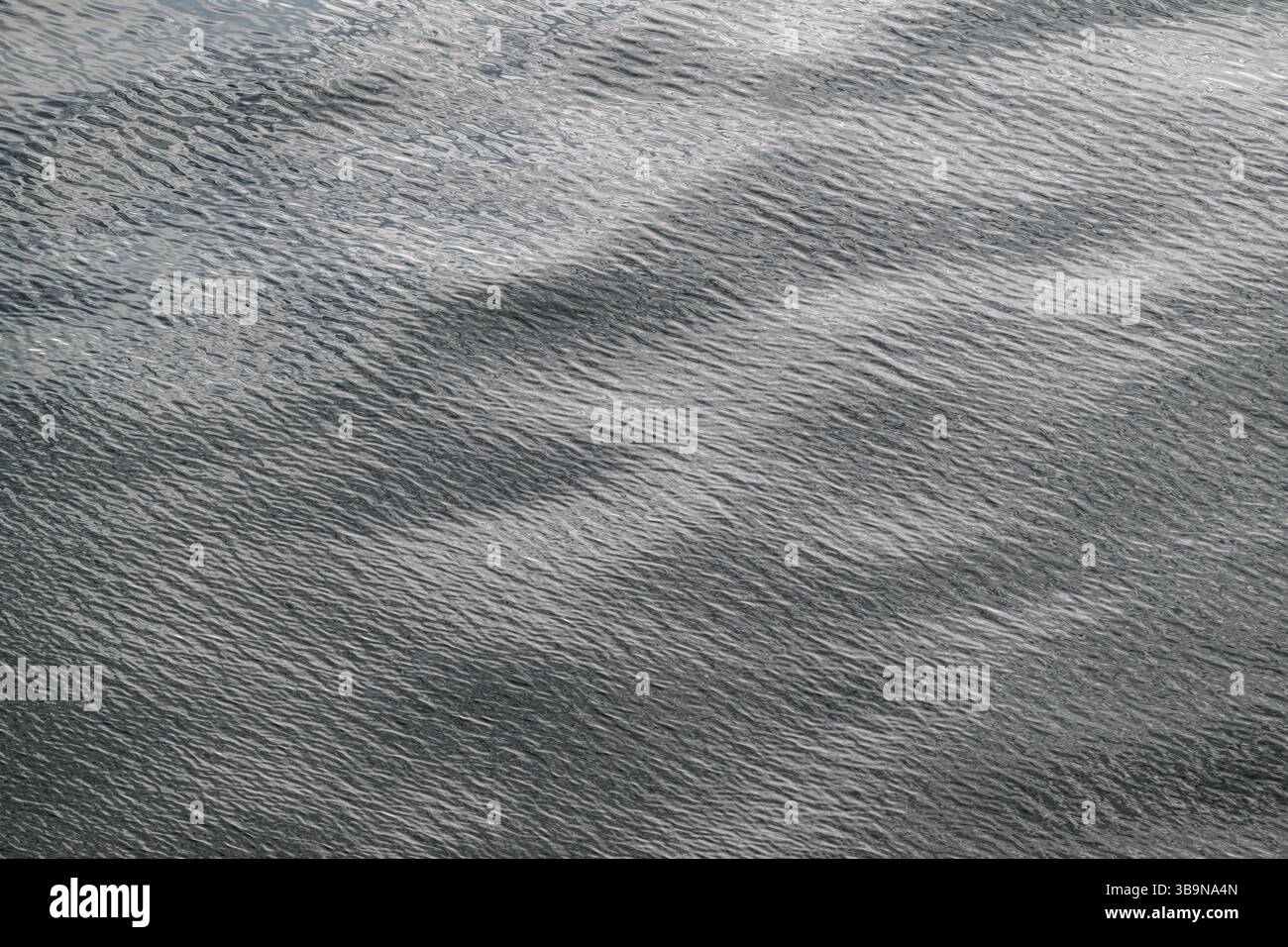 Small ocean sea waves hi-res stock photography and images - Alamy