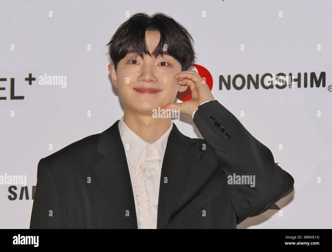 Chiba, Japan. 10th May, 2025. South Korean singer So Soo-Bin poses for ...