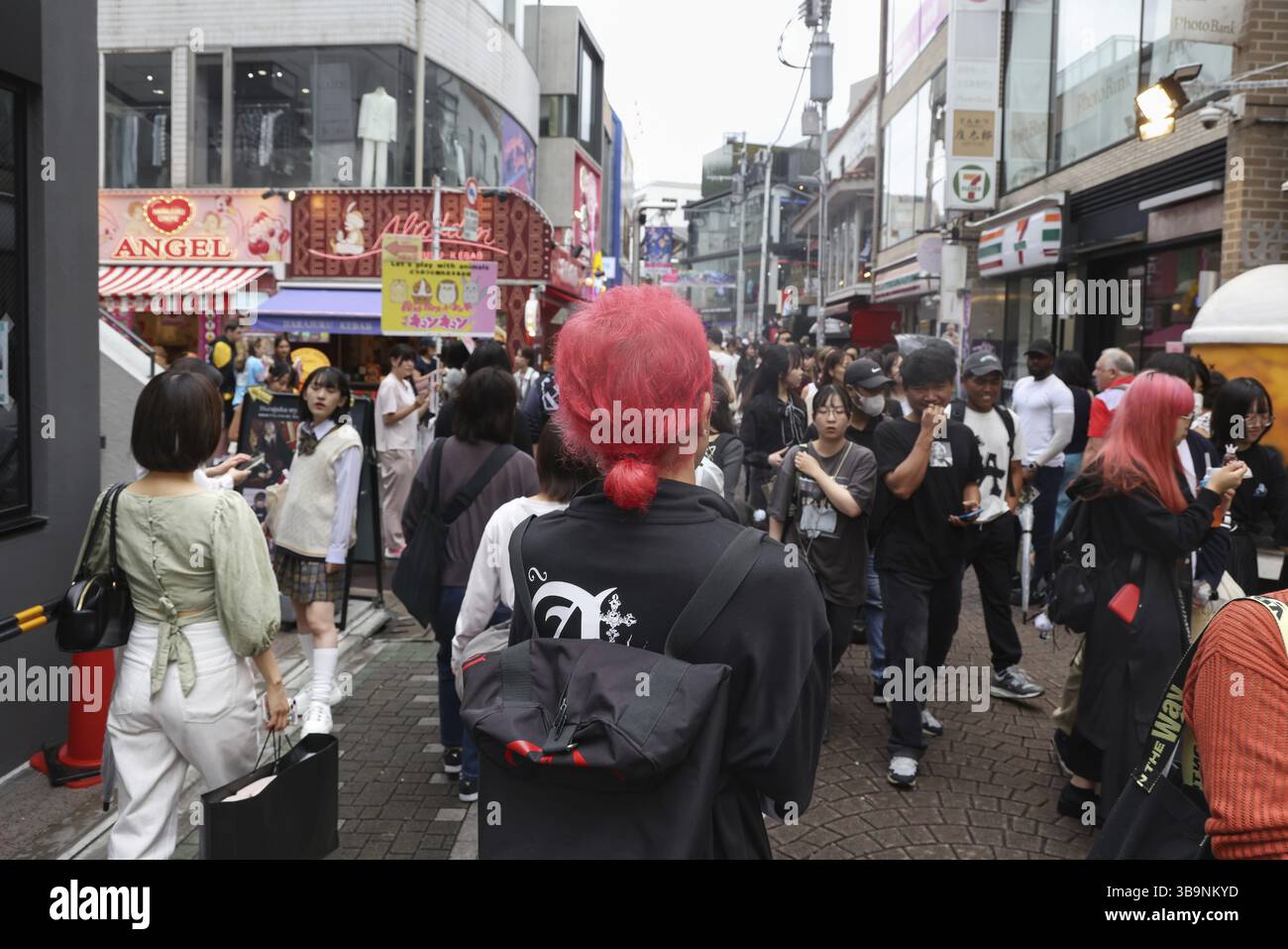 Young man with red coloured hair in Takeshita Street in Tokyo, Shibuya ...