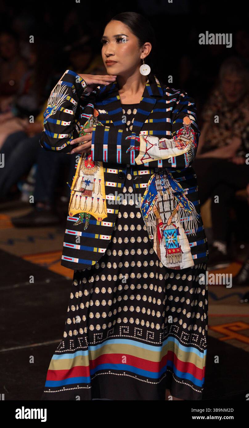 May 09, 2025 - Santa Fe, New Mexico, USA - A model walks the runway ...
