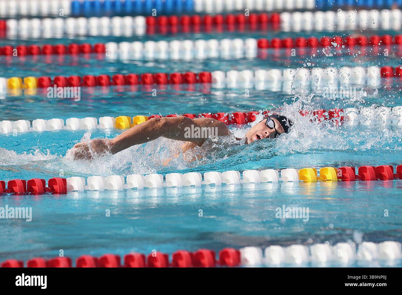 Bobby Finke wins the Men’s 1500 meters freestyle during the TYR Pro ...