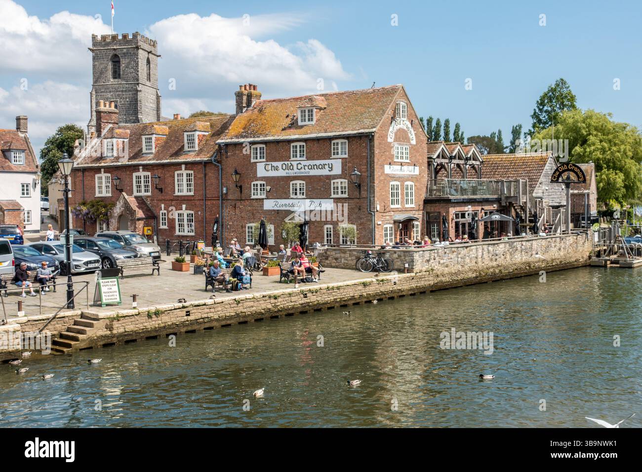 The Old Granary Pub in Wareham Dorset Stock Photo - Alamy