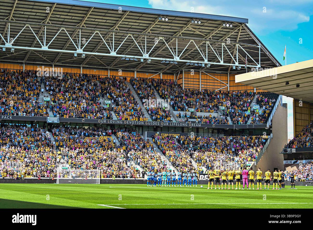 Wolverhampton, UK. 10th May 2025; Molineux Stadium, Wolverhampton ...