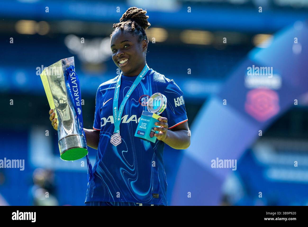 London, UK. 10th May, 2025. Sandy Baltimore of Chelsea FC celebrate ...