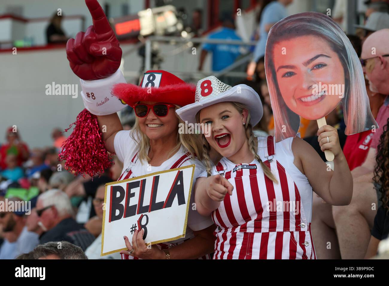 ATHENS, GA - MAY 09: Fans of Oklahoma starting pitcher/relief pitcher ...