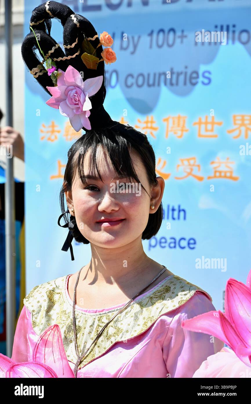 London, UK. Practitioners of Falun Gong, also known as Falun Dafa ...