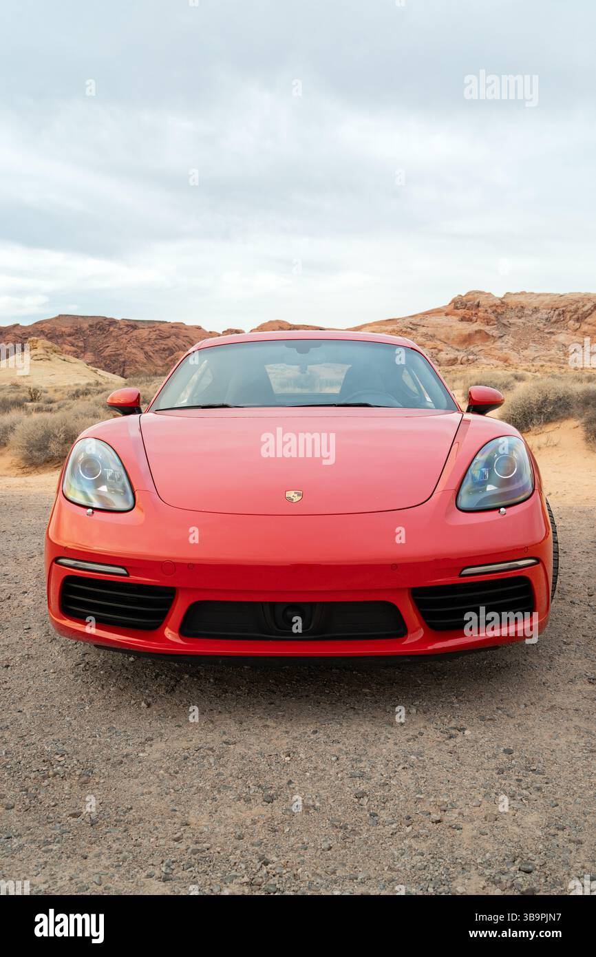Professional car photos of a red sports car Stock Photo - Alamy