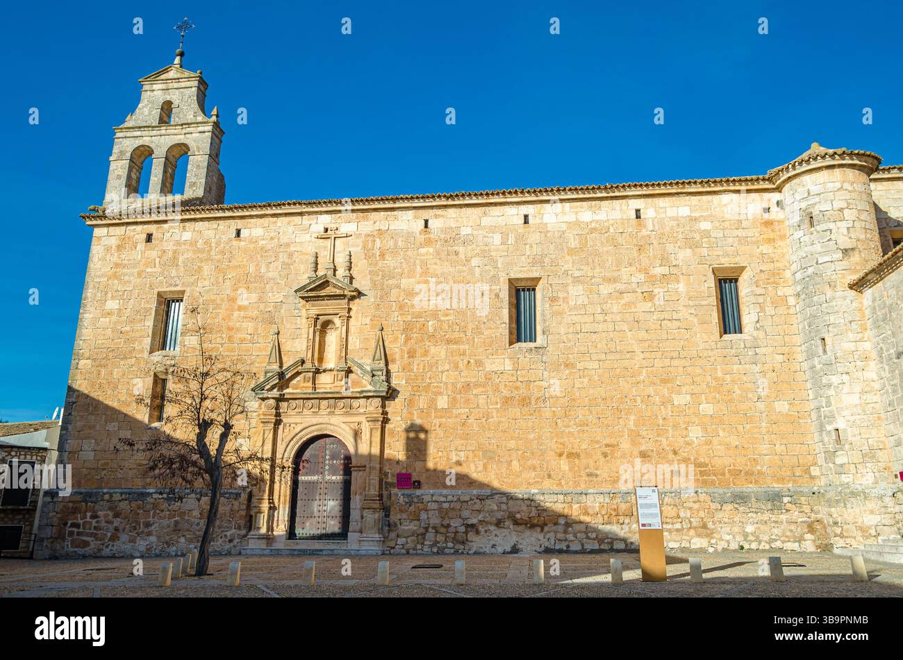 ALARCON, SPAIN - DECEMBER 27, 2019: Exterior view of the Alarcon Mural ...
