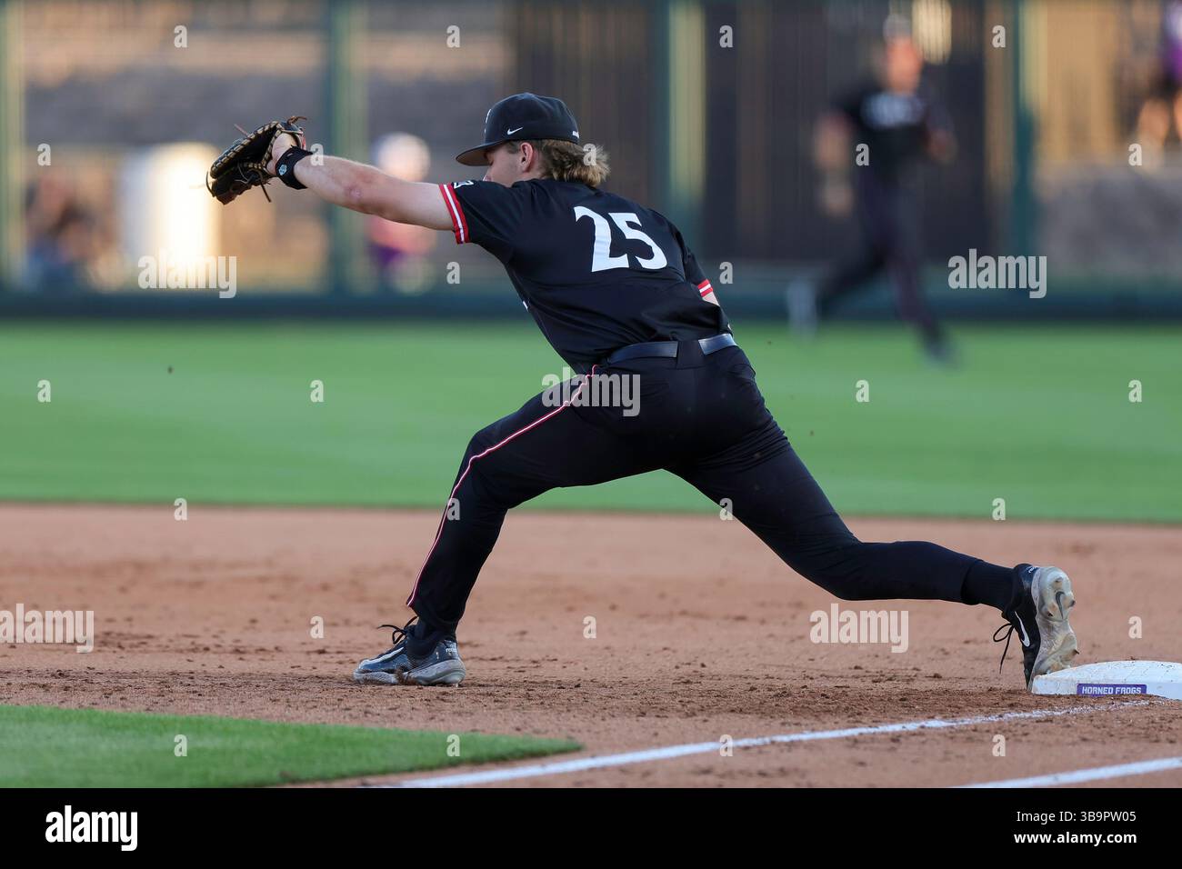 May 9, 2025: University of Cincinnati first baseman Quinton Coats (25 ...