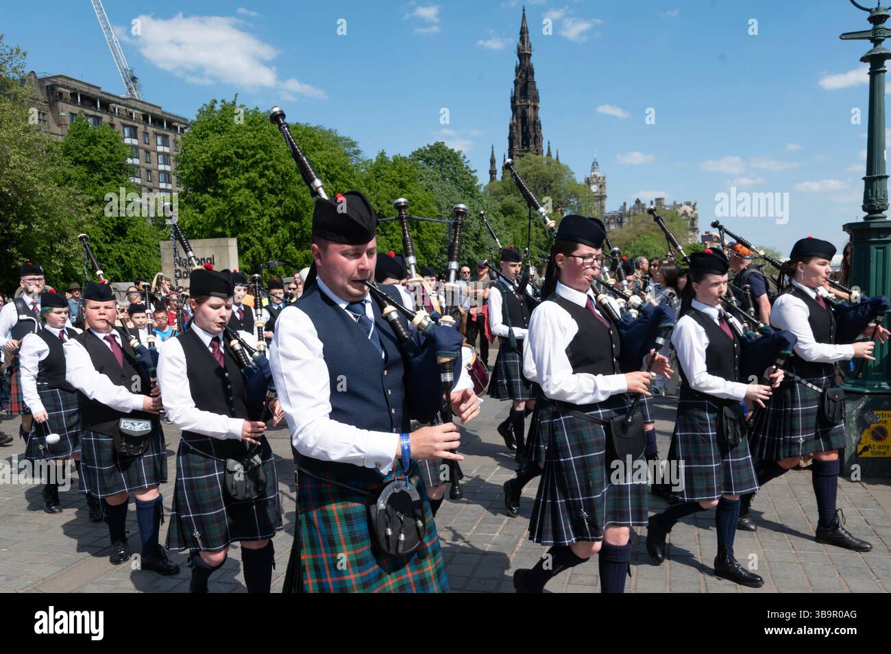 Edinburgh, 10th May 2025. The first ever Tartan Day Parade in Edinburgh ...