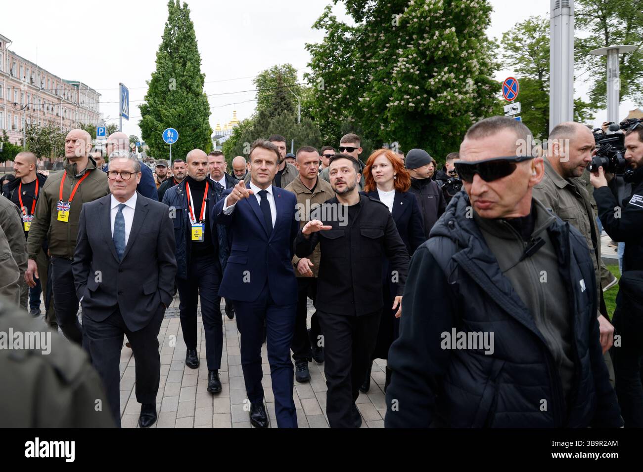 (From L) Britain's Prime Minister Keir Starmer, France's President Emmanuel Macron and Ukraine's ...