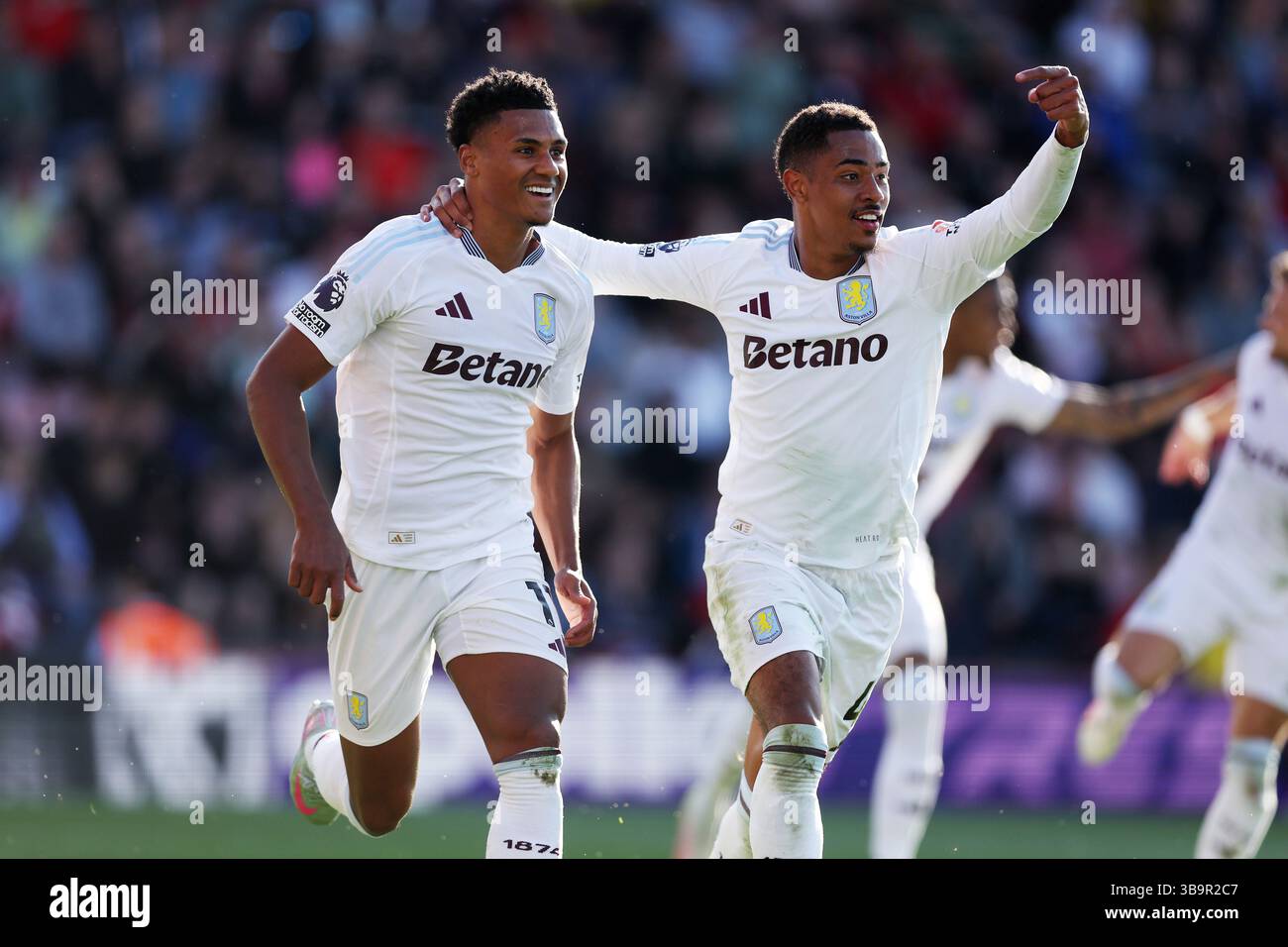 Aston Villa's Ollie Watkins (left) celebrates scoring their side's ...