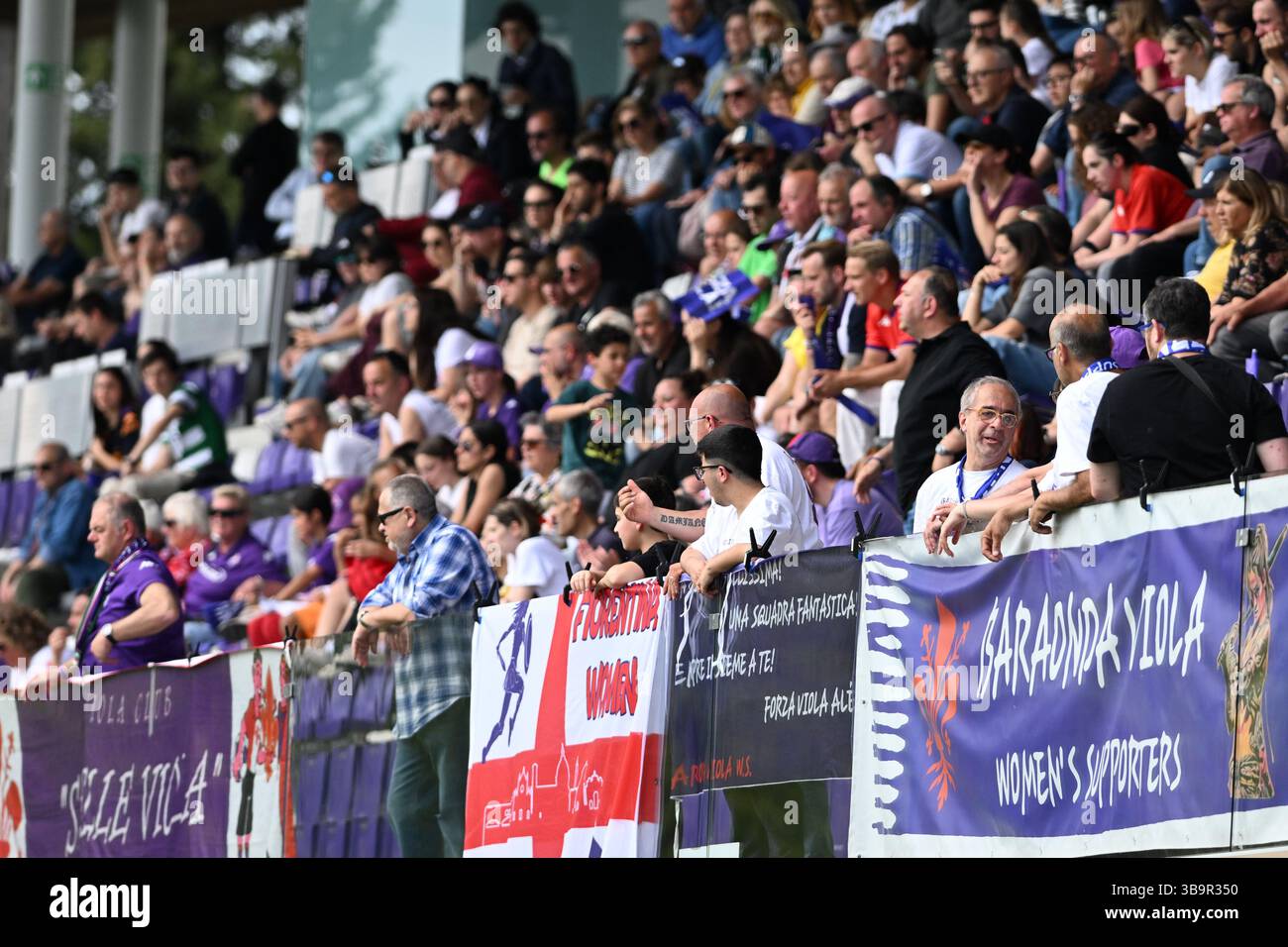 Ripoli (FI), Italy, May 10 2025. FIorentina supporters during ACF ...