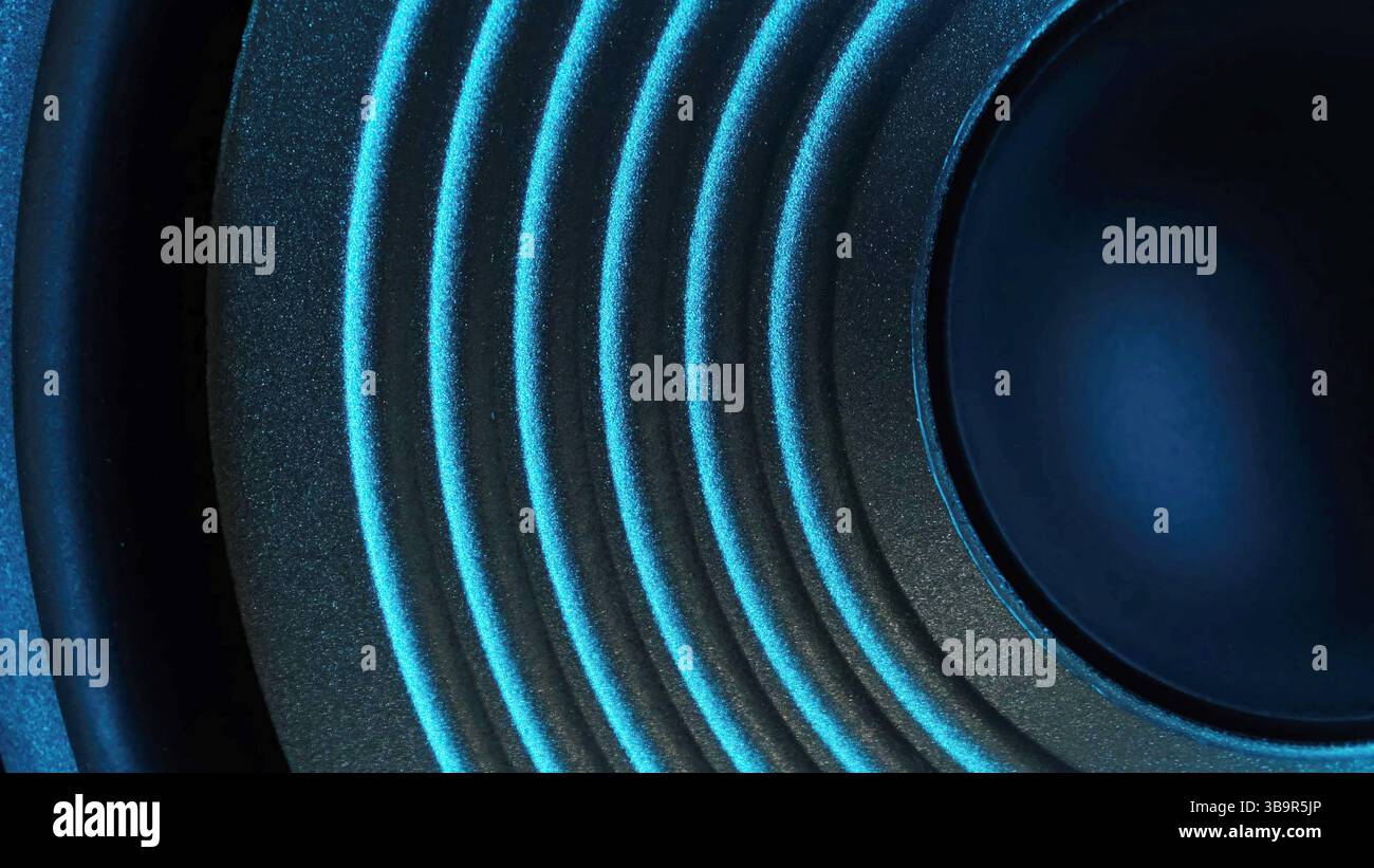 Speaker in audio system moving hi-res stock photography and images - Alamy