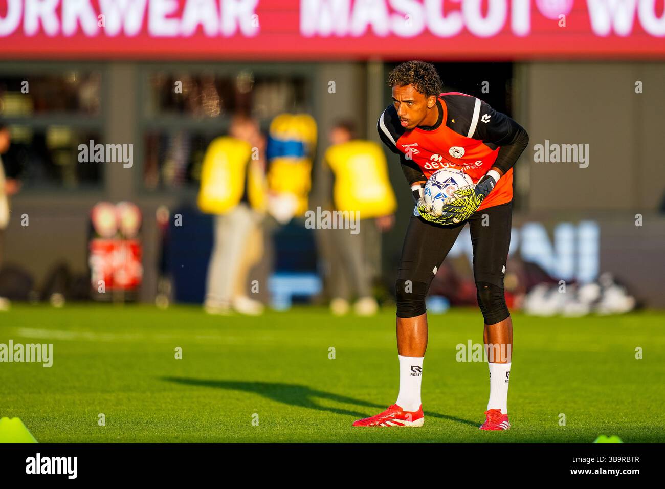 Almere - Goalkeeper Kaylen Reitmaier of Sparta Rotterdam during the ...